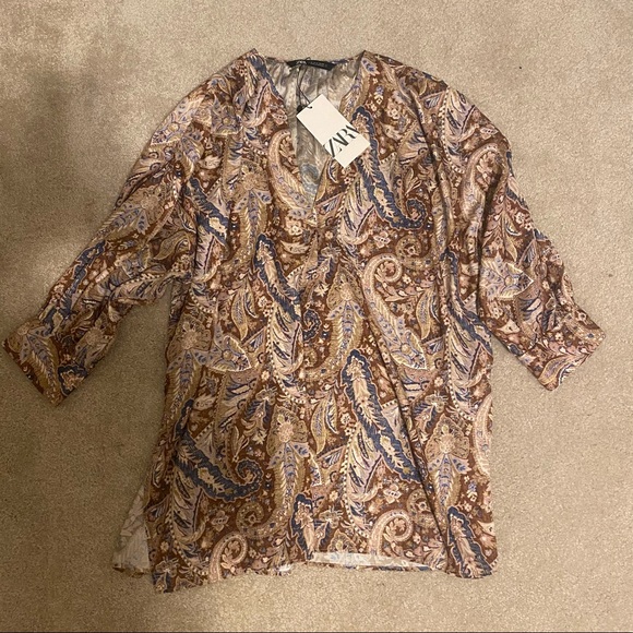 Zara | Tops | Zara Printed Top | Poshmark